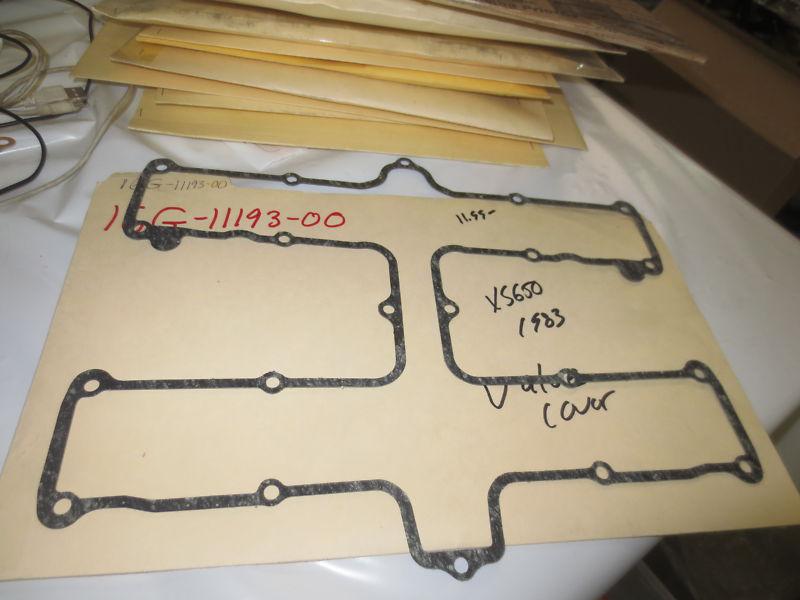 Sell Yamaha XS650 1983 nos oem Valve cover gasket p.n 16G-11193-00 in ...