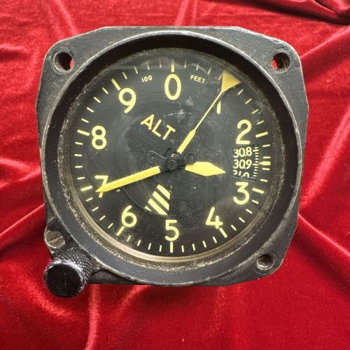 Purchase ALTIMETER Kollsman Model C-12 WW2 Vintage 3 Hand Sensitive ...