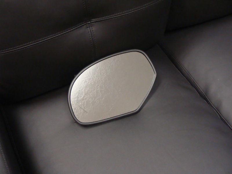 Purchase NEW GM 25829662 Left Turn Signal Mirror Glass for CHEVY, GMC ...