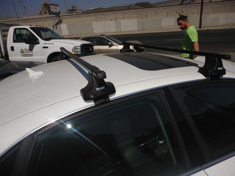 Buy Thule Specialty load carrier - lb50 50 cross bars - vw jetta golf ...