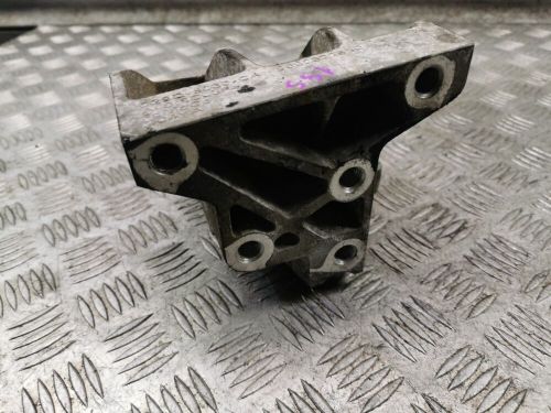 Find LAND ROVER FREELANDER 2 2.2 DIESEL ENGINE MOUNT BRACKET 9682877580 ...