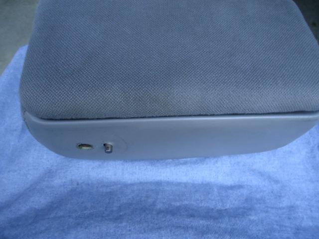 Find 1998-2003 Ford Ranger Center Console, armrest GRAY OEM 60/40 2 ...