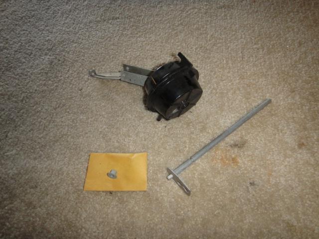 Sell 1975 CADILLAC BUICK CHEVY OLDS PONT NOS MIXING DOOR OPERATING ARM ...