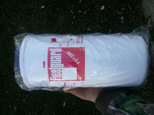 Sell 6 New fleetguard fs1285 fuel water separator filters. in Portage ...