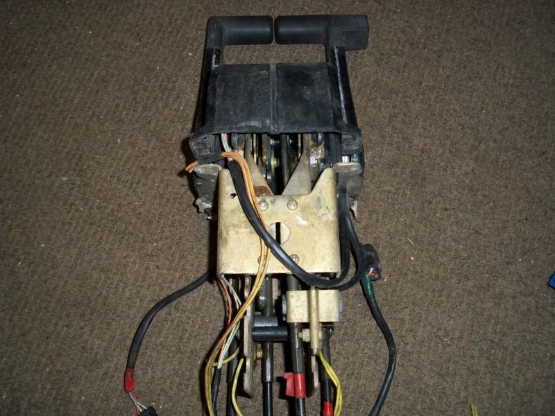 Purchase EVINRUDE JOHNSON CONTROL BOX DUAL ENGINE TOP MOUNT 1996 & UP ...