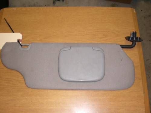 Buy FORD WINDSTAR 2000 SUN VISOR W/MIRROR PASSENGER SIDE RH in Ontario ...