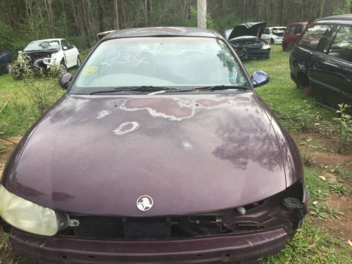 Find 1998 Holden VT Commodore Engine Bay Fuse Box #C234 in Grafton, NSW ...