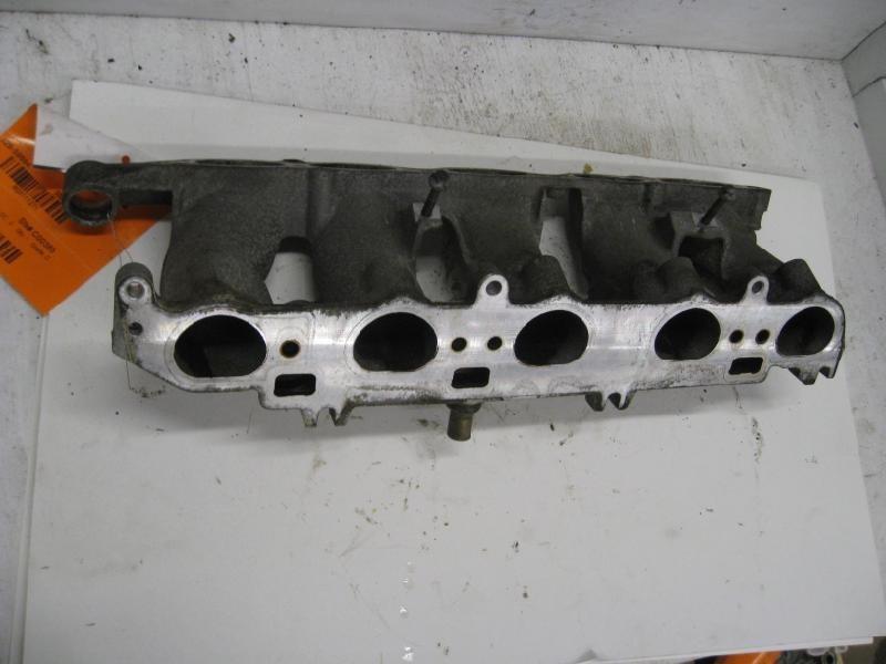 Sell 04 05 06 07 08 09 10 VOLVO S40 INTAKE MANIFOLD 5 CYL W/O TURBO ...