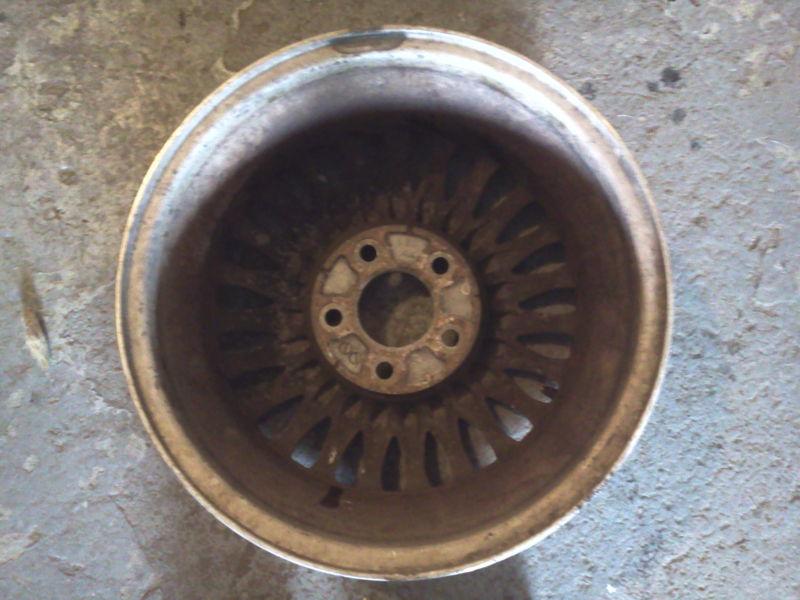 Buy * 15 inch Factory Alloy Rim - Cadillac Deville / Seville / 1985 ...