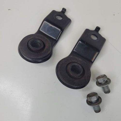 Purchase 1997-2001 Toyota Camry Top Radiator Mount Brackets Black with ...