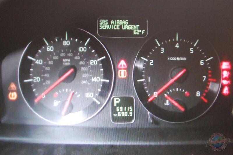 Purchase THROTTLE VALVE / BODY VOLVO 30 SERIES 1123061 07 08 09 10 11 ...