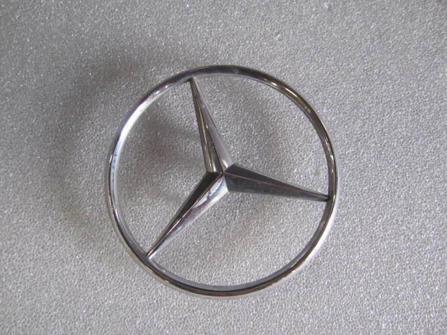 Purchase MERCEDES BENZ OE trunk lid EMBLEM ORNAMENT small round emblem ...
