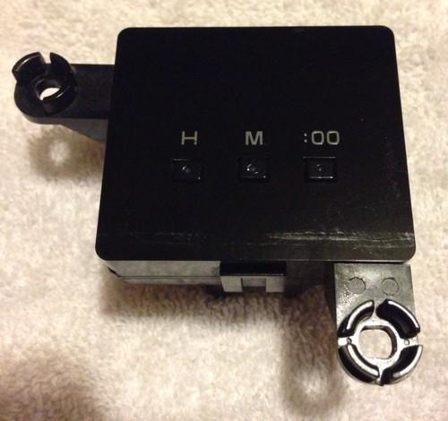 Find 1989-95 TOYOTA Pickup Truck 4Runner OEM Digital Dash Clock in ...