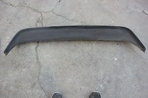 Sell PORSCHE 944 GENUINE REAR WING SPOILER OEM 1988 in Adachi-ku, Tokyo ...