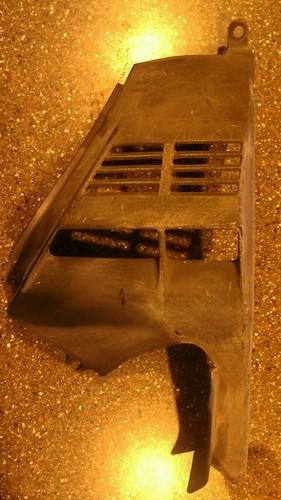 Sell 1985-86 VF1000R left front cover in Yuma, Arizona, US, for US $20.00