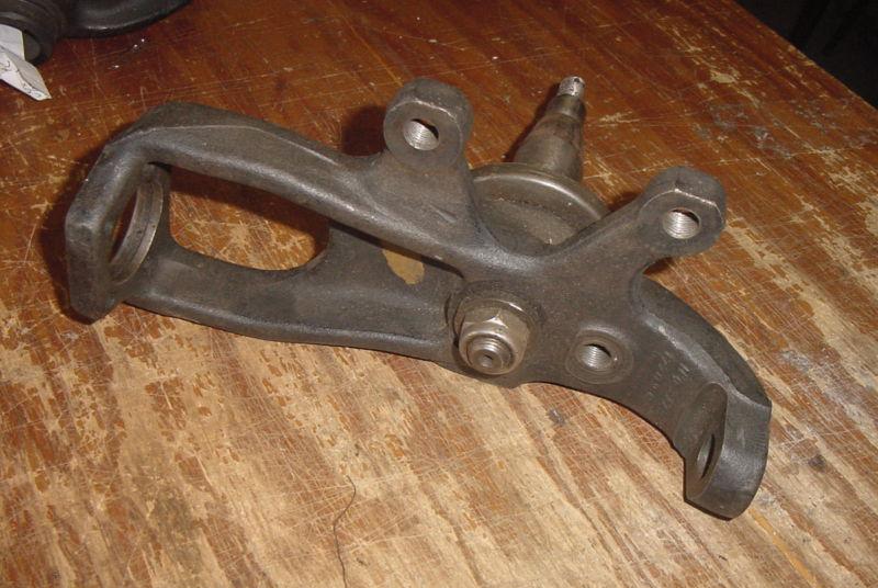 Sell OE LH Suspension Stub Axle Carrier Vertical Hub Link Jaguar XJ6 ...