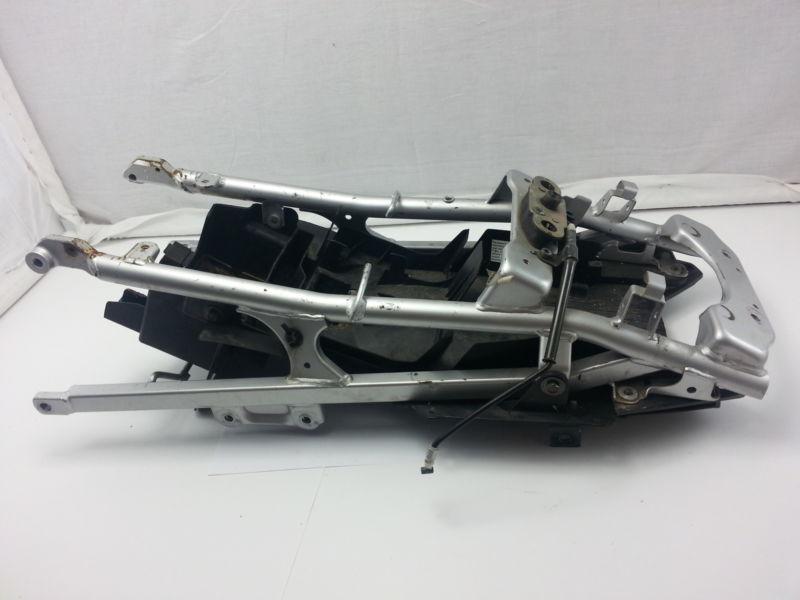 Sell 03 04 05 06 07 SV650 / SV1000 REAR SUBFRAME SEAT FRAME W/ BATTERY ...