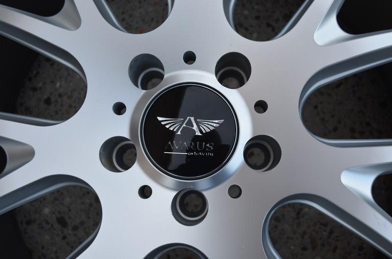 Buy Set of 20' Avarus AV8 Silver wheels/rims with less than 3000 miles ...