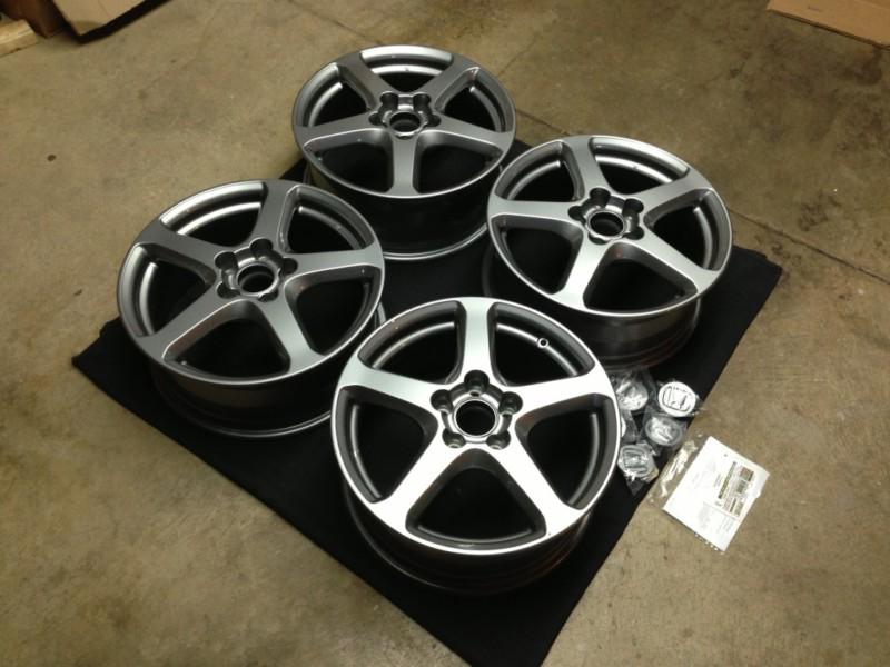 Buy OEM EP-R5 / HFP WHEELS 04-05 HONDA CIVIC Si HATCHBACK 17x7 +45 ...