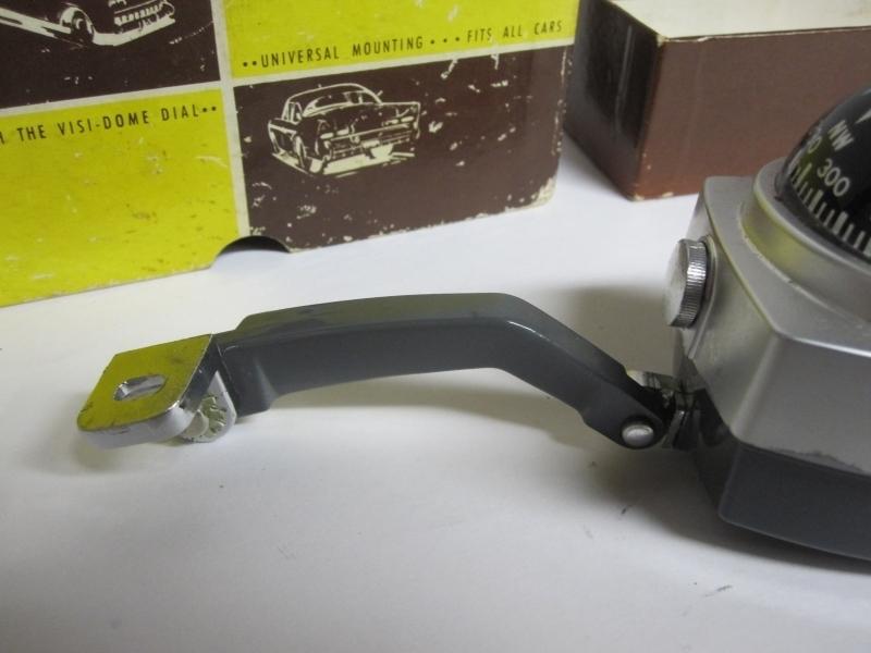 Find VINTAGE AIRGUIDE NOMAD AUTO COMPASS SELF ILLUMINATED DELUXE NO. 79 ...