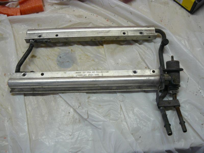 Sell LT1 Fuel Rail Camaro Firebird Impala Fuelrail 94 95 96 97 Trans Am ...