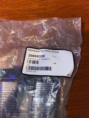 Sell Volvo Truck 20895320 LED Side Indicator Lamp in La Grange Park ...