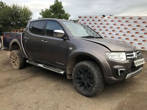 Sell MITSUBISHI L200 sat nav GPS antenna from Kenwoood model : DNX ...