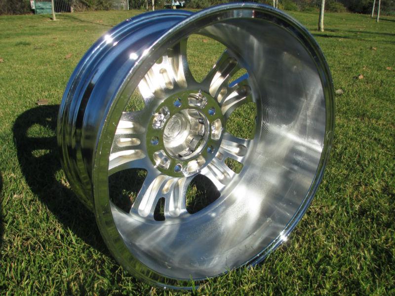 Sell 4-18" NEW OEM LEXUS LX470/LANDCRUISER CHROME WHEELS/RIMS in Los ...