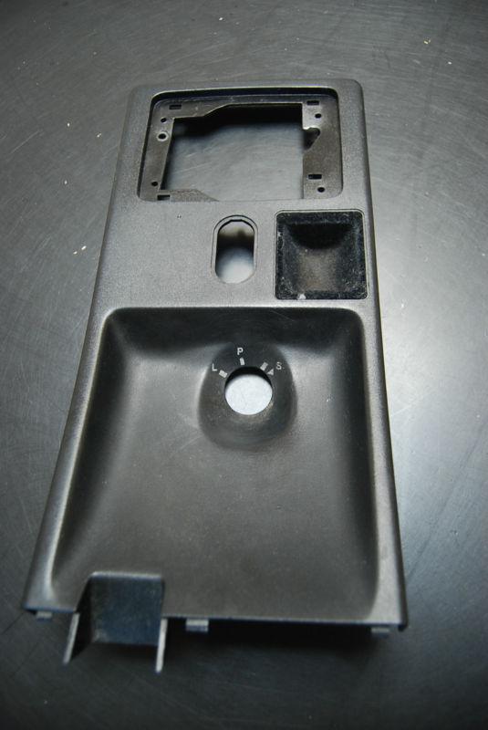 Sell SAAB 900 Center Ignition Console from a 1990 900 Turbo Automatic ...