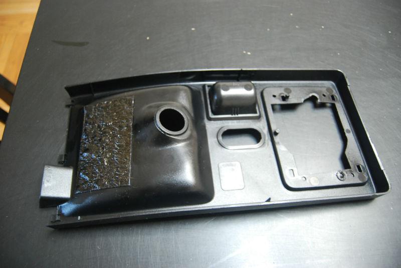 Sell SAAB 900 Center Ignition Console from a 1990 900 Turbo Automatic ...