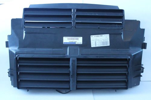 Buy 2012-2014 Genuine Ford Focus Radiator shutter CM5Z8475A in Fontana ...