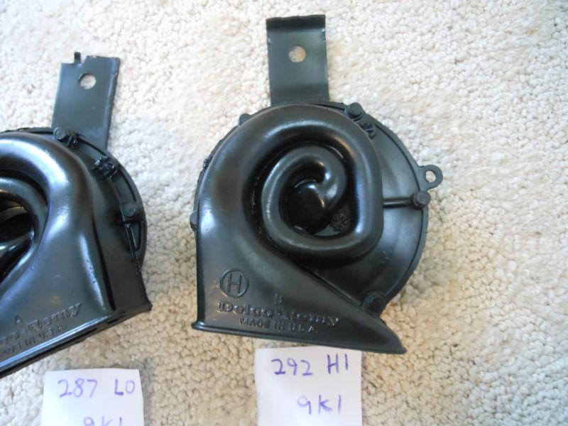 Find 1964 - 1972 Original GM Delco Remy Hi Lo Horns OEM 9000 (287) (292 ...