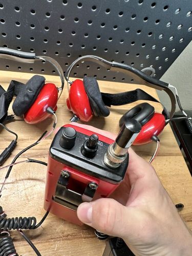 Find (D) Racing Electronics Alpha RE 2000 Scanner 2 Headsets And ...