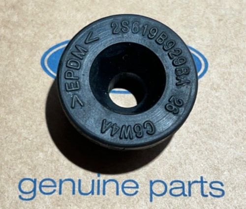 Find ORIGINAL FORD FIESTA MK6 ST150 ST500 AIR FILTER BOX MOUNTING ...