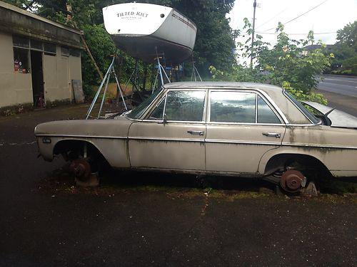 Find Mercedes W114-010 1969 Front Door in Portland, Oregon, US, for US $100.00