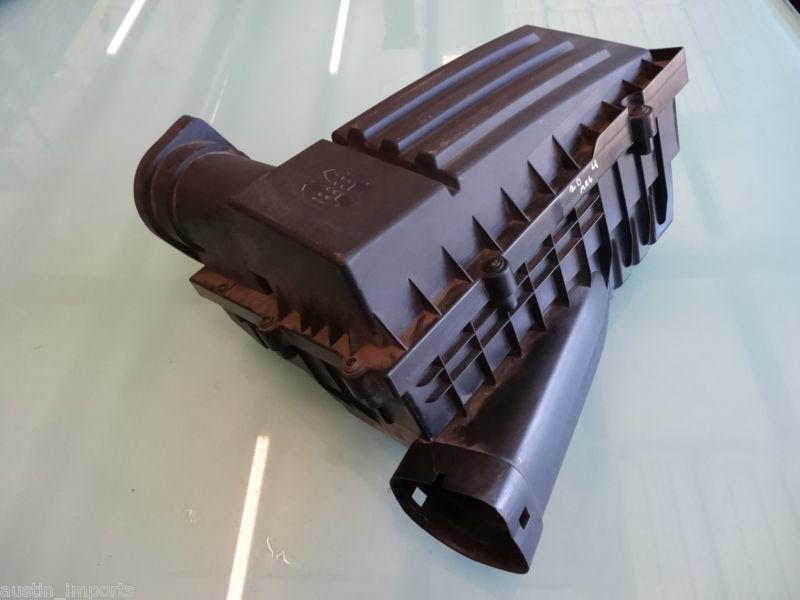 Sell MK6 VW GTI GLI 2.0T TSI AIR INTAKE BOX LID FILTER SYSTEM GENUINE ...