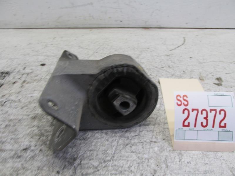 Buy 2002 2003 FREELANDER LEFT DRIVER SIDE ENGINE MOUNTING BRACKET ...