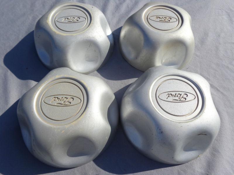 Purchase Ford Explorer CENTER CAP HUBCAP OEM F87A-1A096-PA #C13-D929 ...