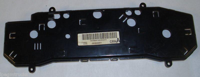 Purchase 2000 Chevy Malibu GM IP Instrument Panel Gauge Cluster Back ...