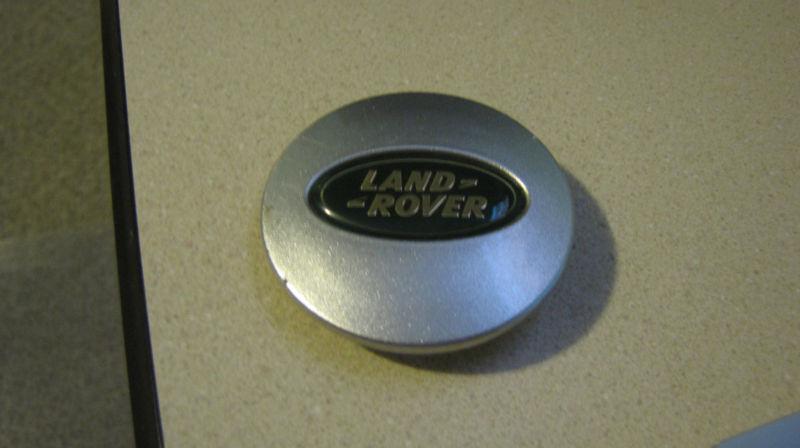 Purchase LAND ROVER RANGE DISCOVERY DEFENDER WHEEL HUB HUBCAP CENTER ...