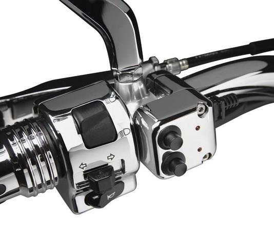 Purchase SHOW CHROME DUAL ACCESSORY SWITCH BLOCK UNIVERSAL in Holland ...