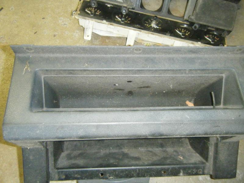 Buy JEEP WRANGLER YJ 87-91 GLOVEBOX - GRAY - DASH in Brighton, Michigan ...