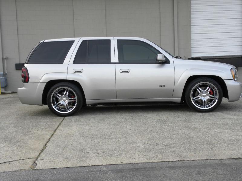 Find 20" X 8.5" & 20" X 10" RUFF RACING R930 CHROME STAGGERED SET ...