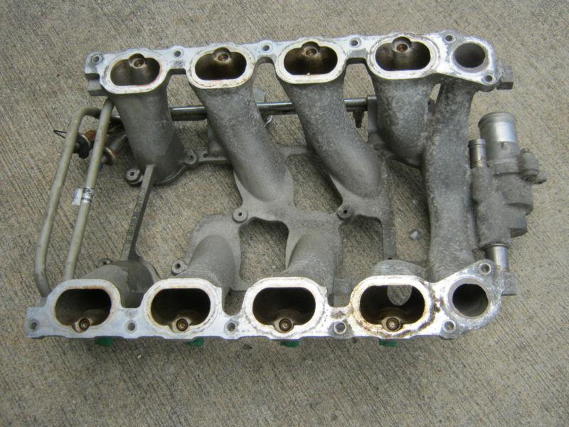 Find FORD LINCOLN 5.4 DOHC NAVIGATOR LOWER INTAKE MANIFOLD in Westland ...