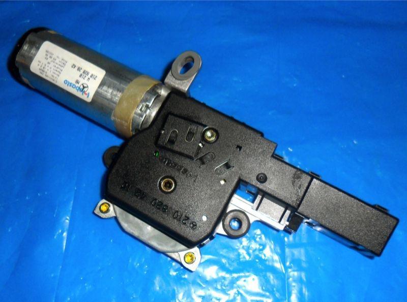 Find Mercedes W210 E320 1996-1999, Sliding Roof Module / Moon roof ...