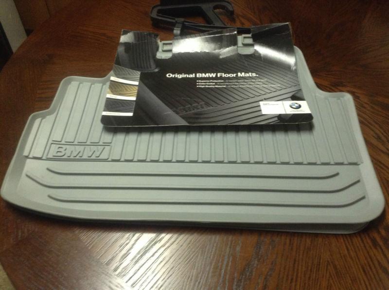 Sell BMW All Weather Rubber Floor Mats (REAR) for 1 Series, E82, 2008 ...