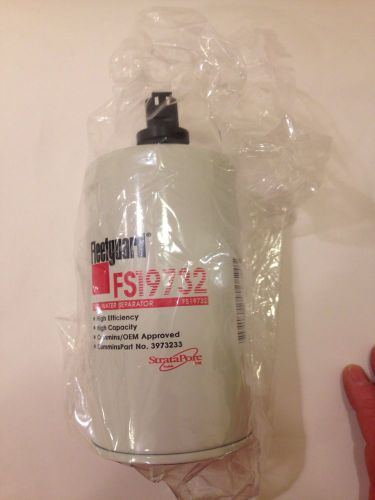Sell Fleetguard Fuel Water Separator Part Number FS19732 Cummins ...