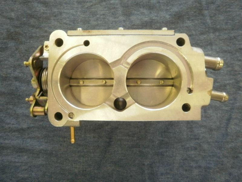 Purchase Small Block Chevy 1985-'92 305/350 Throttle Body 52mm Satin in ...