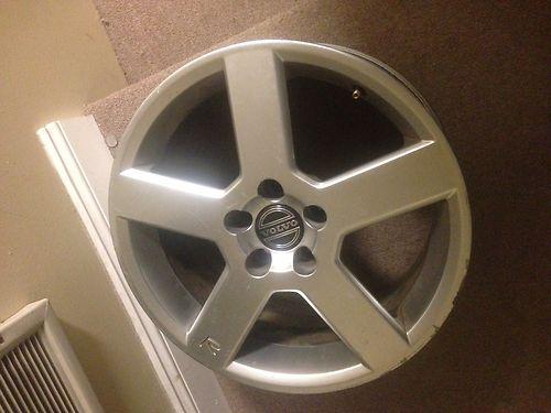 Buy Set Of 4 2005 S60r Volvo Rims Wheels 17" in Plattsburgh, New York ...