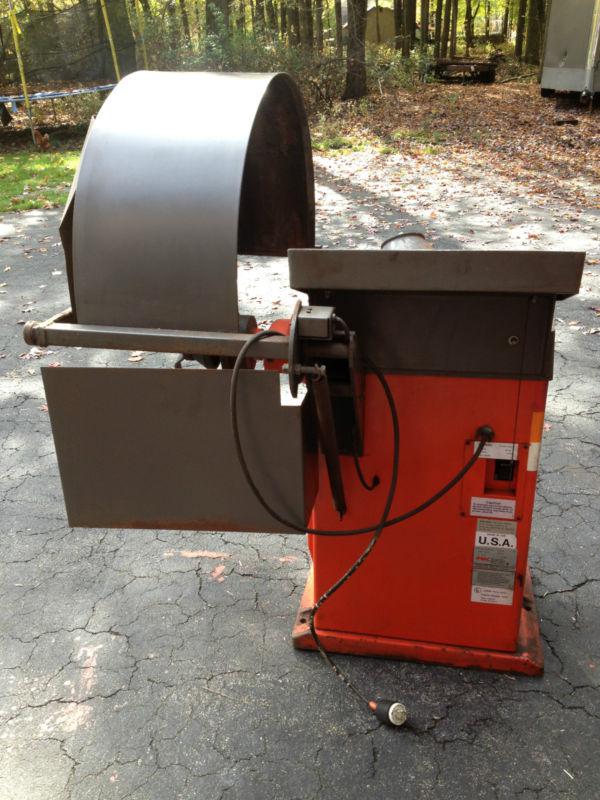 Sell FMC Computer Wheel Balancer in Transfer, Pennsylvania, US, for US ...